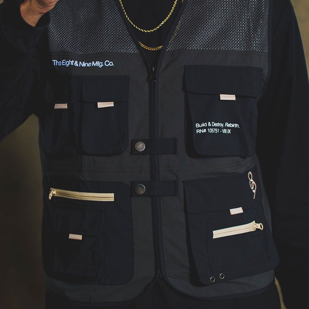 8&9 MFG CO. Trenches Made Utility Vest VSTRMSAG-CHARCOAL - Karmaloop