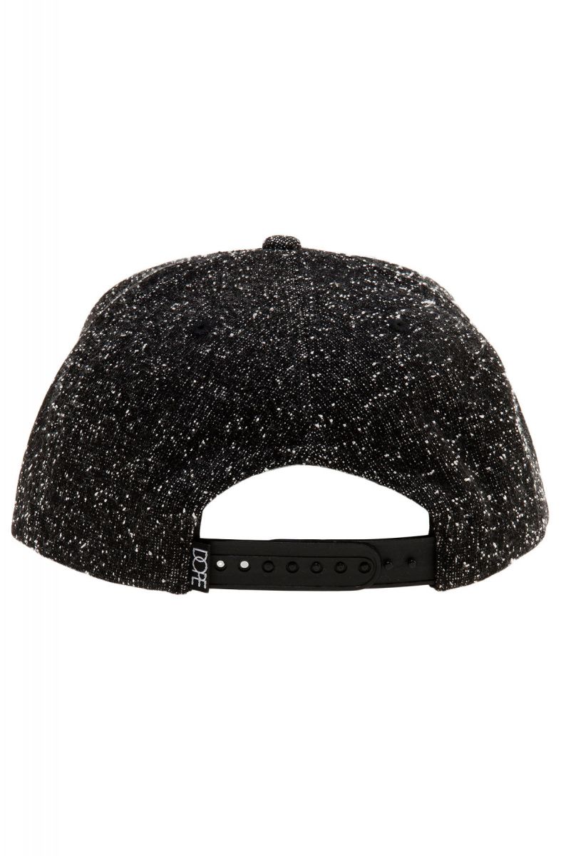 DOPE Hat Knit Metal Logo in Black