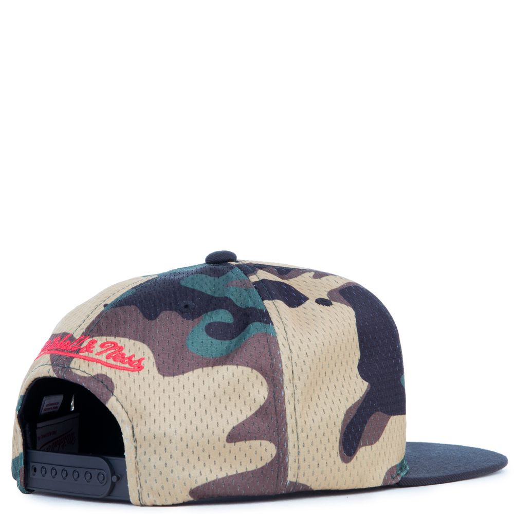 MITCHELL & NESS CHICAGO BULLS SNAPBACK BH7AEY-CBU-Q-N4Y - Karmaloop