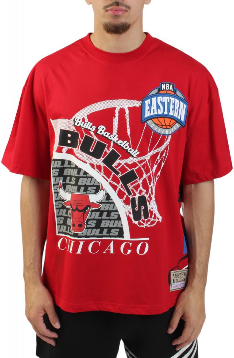 MITCHELL & NESS Logo Blast HWC Chicago Bulls Short Sleeve T-Shirt ...