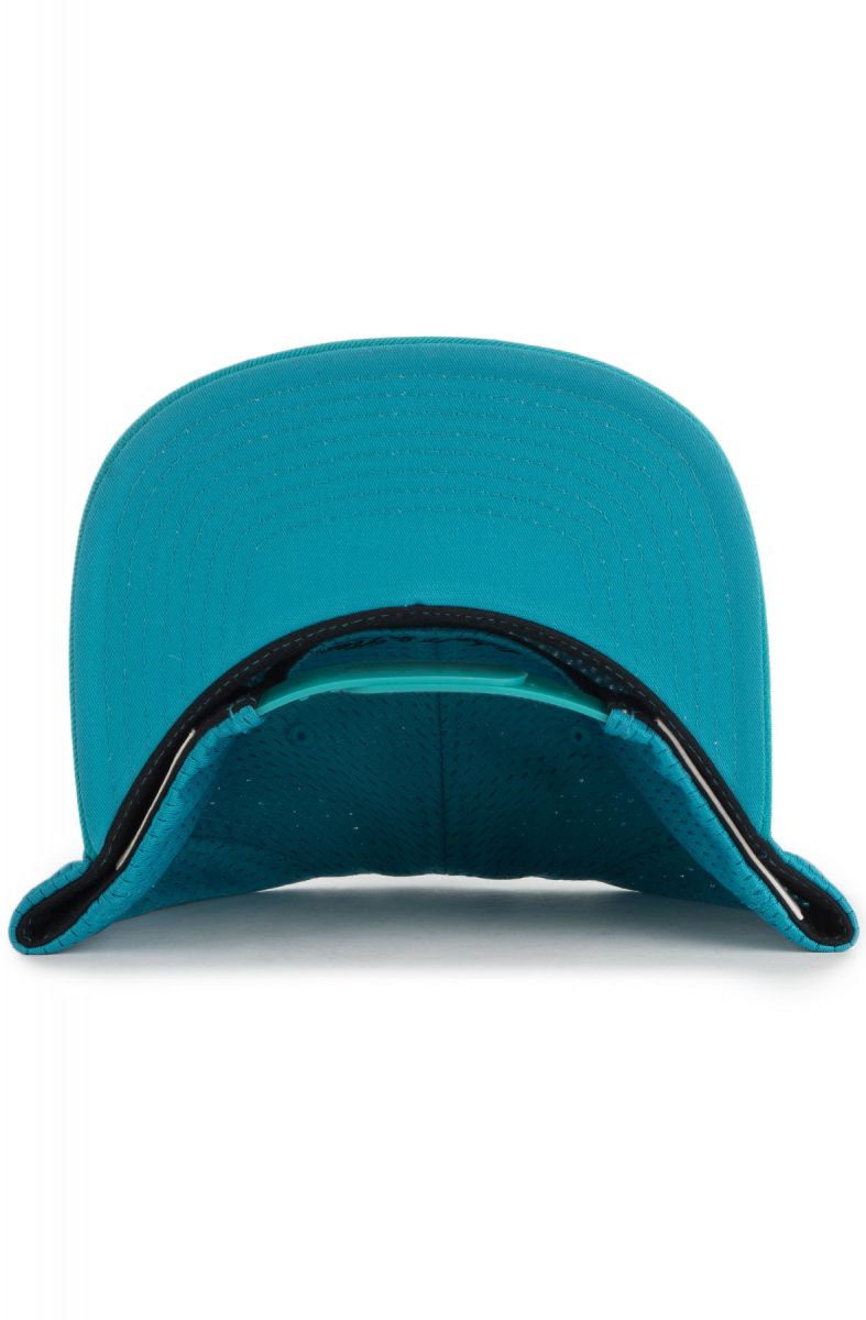 MITCHELL & NESS The San Antonio Spurs Jersey Mesh Snapback VQ49ZTPF ...