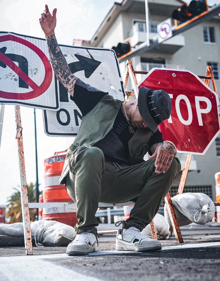 THE HIDEOUT CLOTHING + Soul Round Pocket Utility Vest HDTCLTHNG-FFC7A4-JADE - Karmaloop