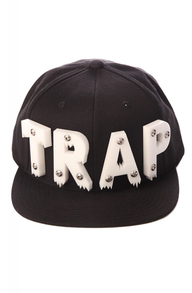 ADEEN Hat Trap in Black