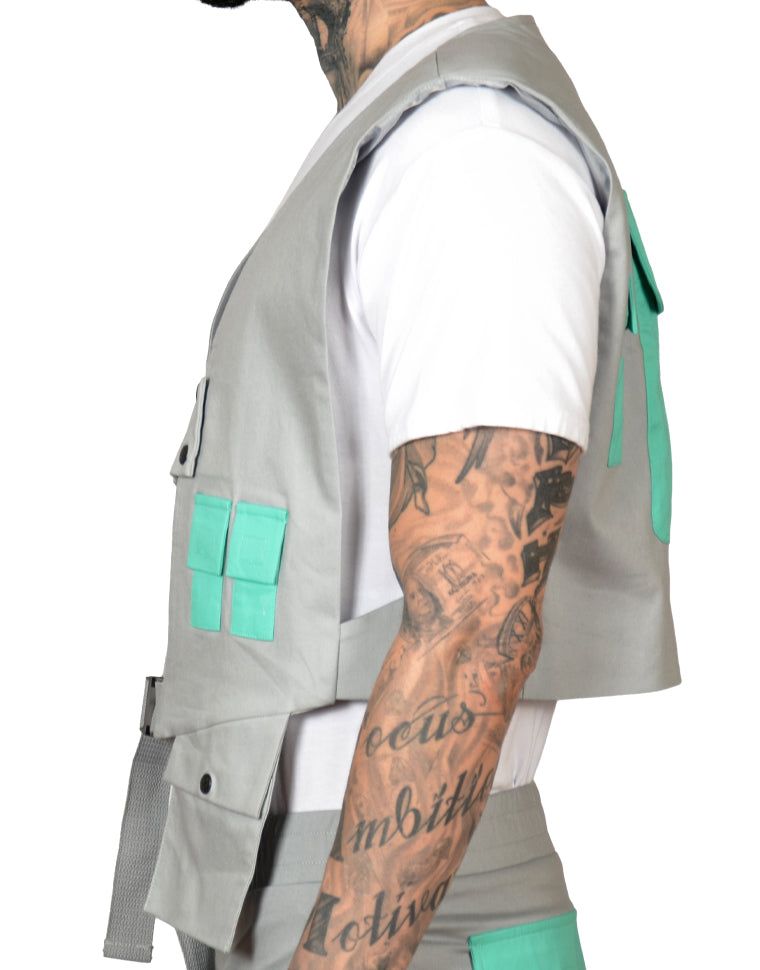 HIDEOUT Technical Chest Vest HDTCLTHNG-E200F7-NICKELGRAY - Karmaloop
