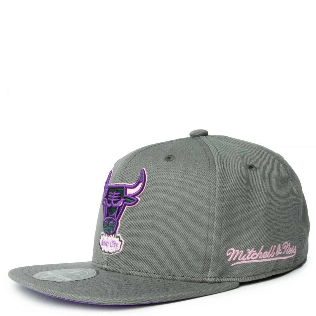 MITCHELL & NESS Chicago Bulls Silver Classic Snapback 6HSFSH21422 ...