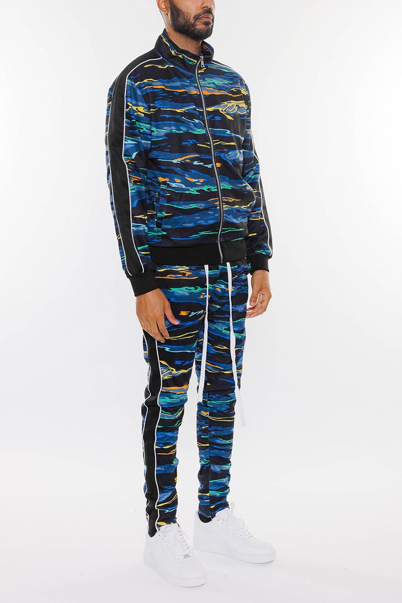 WEIV Catch Side Stripe Print Track Suit SET0510-0710-BLACK - Karmaloop