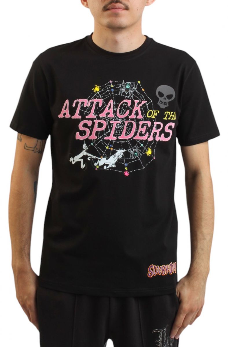 MAXIMA SCOOBY-DOO ATTACK OF THE SPIDERS T-SHIRT SD10029-BLK - Karmaloop