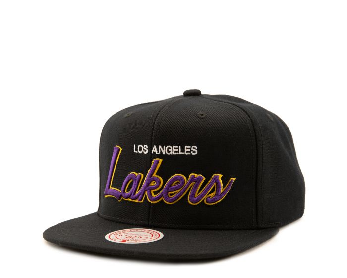 MITCHELL & NESS Los Angeles Lakers Script Snapback 6HSSMO20095-LALBLCK ...