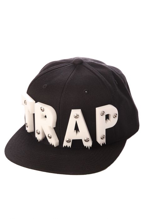 ADEEN Hat Trap in Black