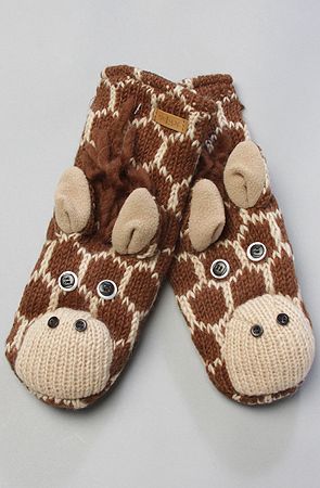 The Giraffe Mittens